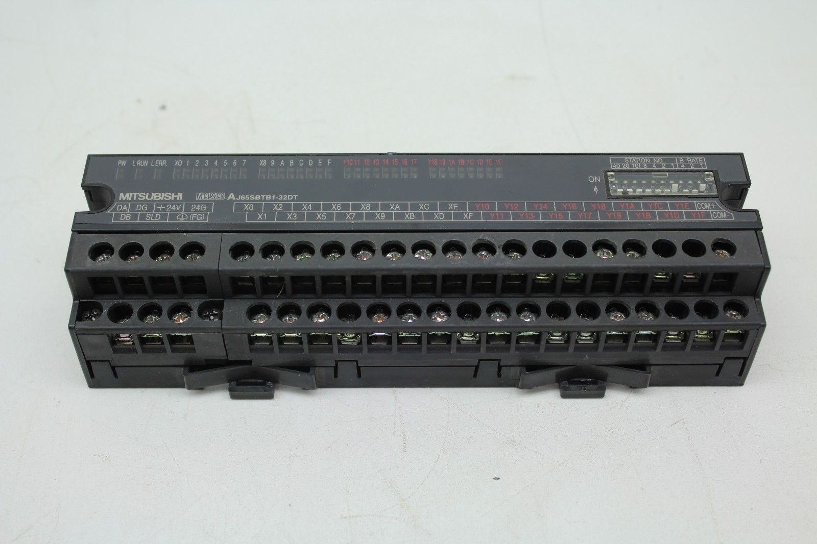 Mitsubishi AJ65SBTB1-32DT Input/Output Unit