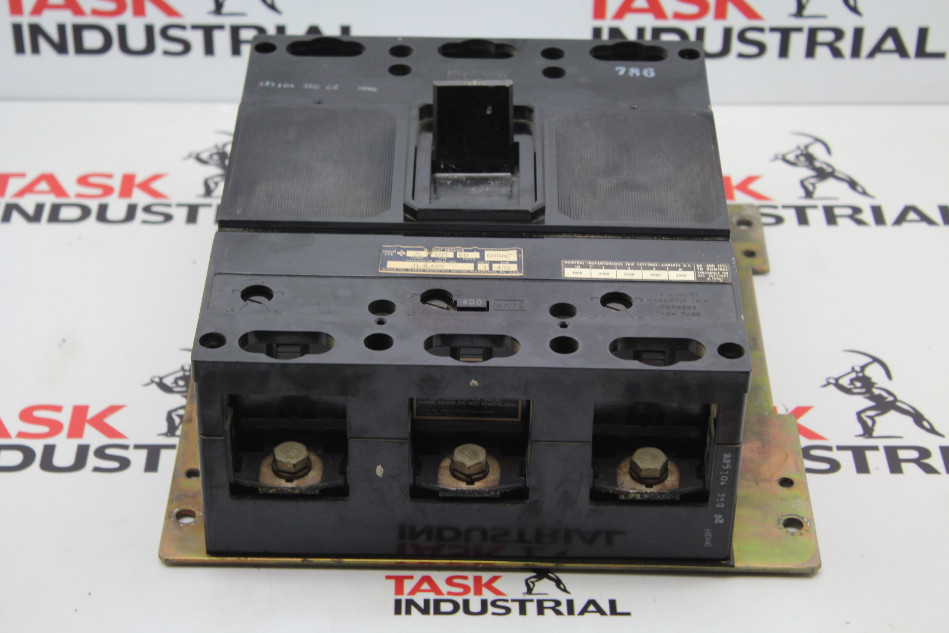 Gould I-T-E JL3L400A 3 Pole Circuit Breaker